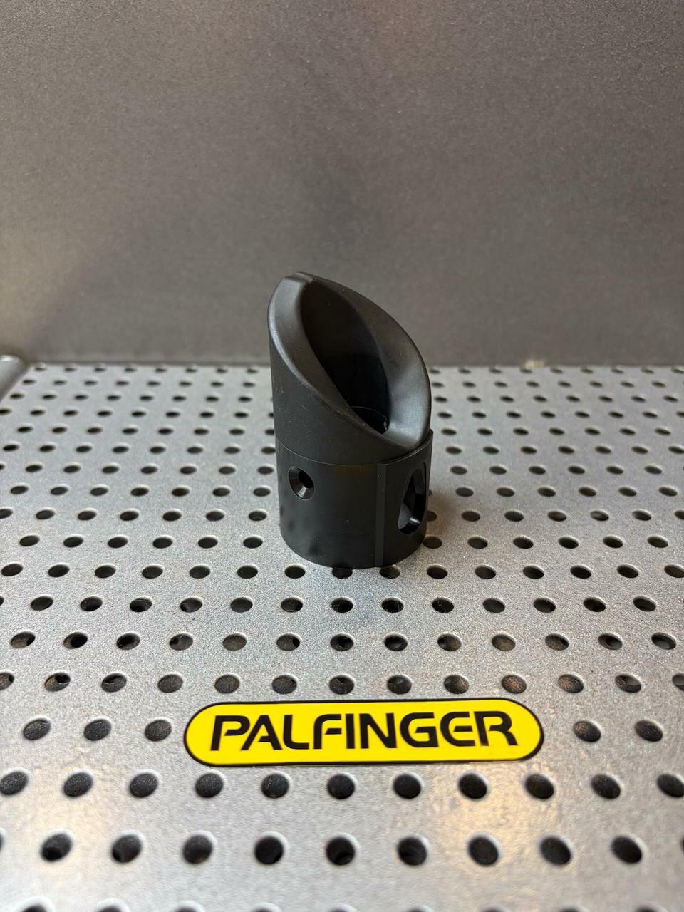 Втулка фиксатора опор HX463/ Palfinger/ оригинал/ 1 шт.