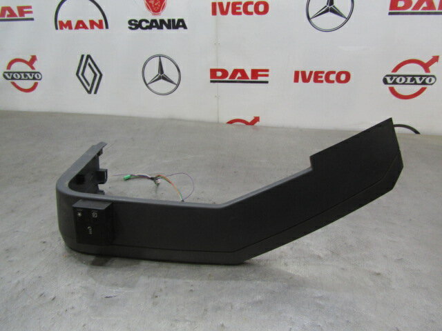 Накладка панели приборов Renault T