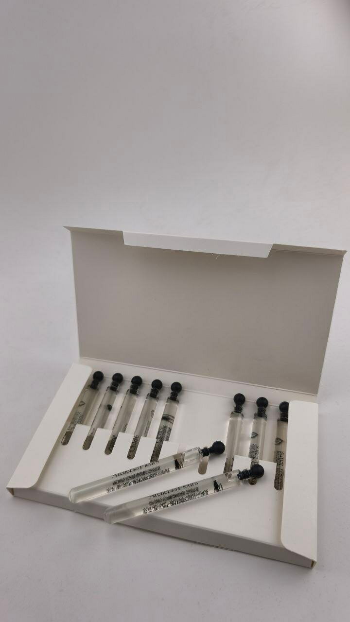 Подарочный набор Chloe Cedrus 10 шт по 4 мл, древесный пряный аромат