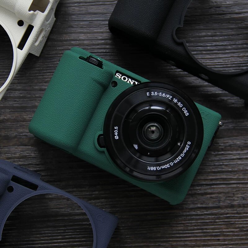 Силиконовый чехол для камеры Sony ZV-E10 в зеленом цвете - прочный защищающий чехол для компактной зеркальной камеры