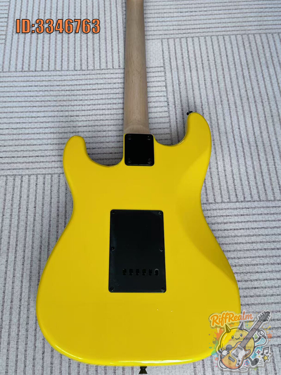 Электрогитара Stratocaster Yellow — фото 1