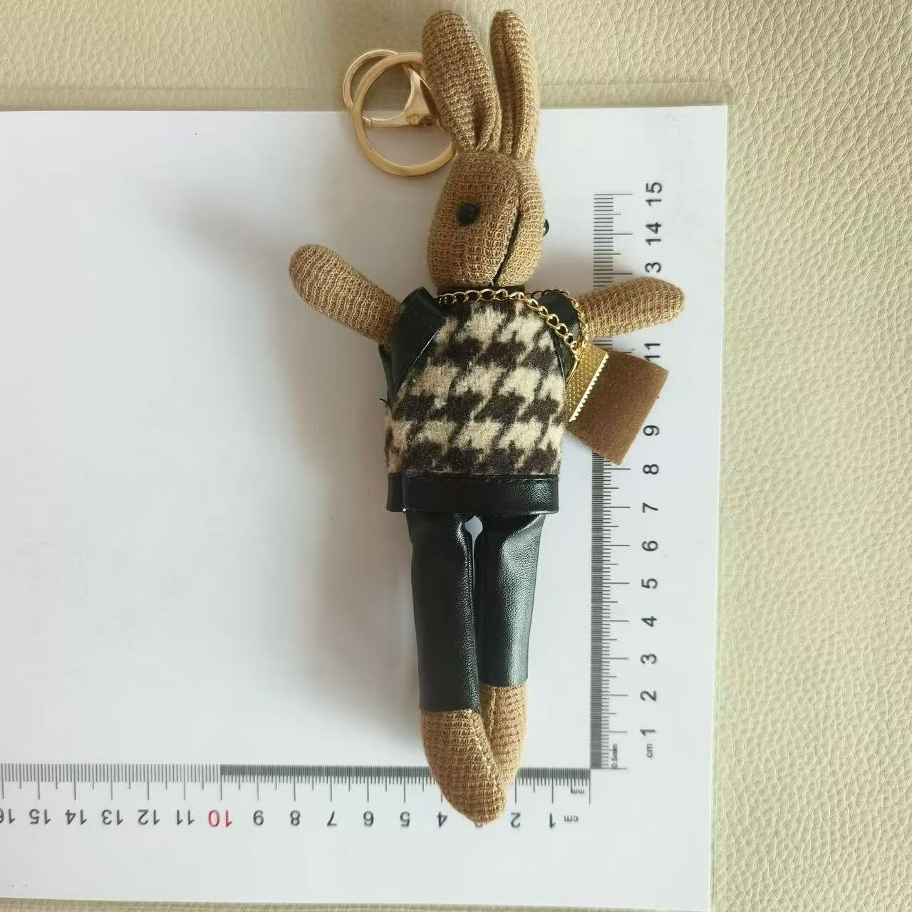 Модный кулон в виде кролика с узором «гусиная лапка», милый креативный кулон для свитера, игрушечный брелок для ключей