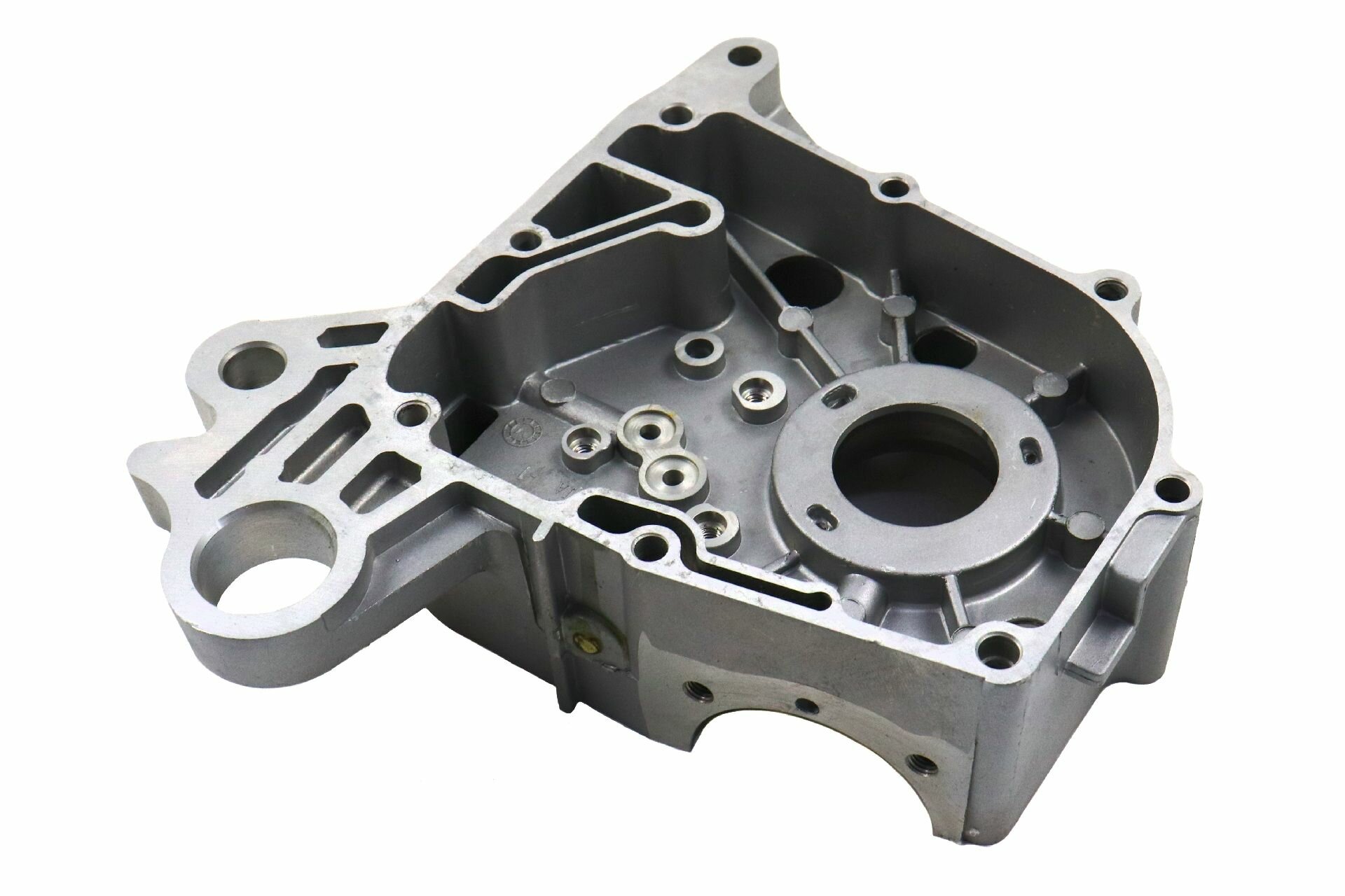 Картер двигателя правый 4T 50-80сс (139QMB)
