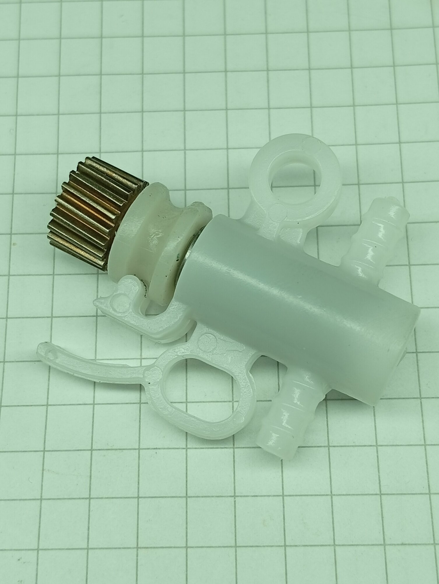 Маслонасос для электропилы CHAMPION 620, 620N, 624N / OT550-7C10101