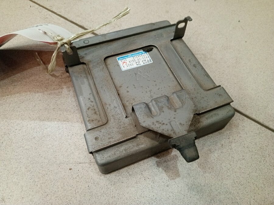 Блок управления двигателем от Mazda Capella CG 1994-1997