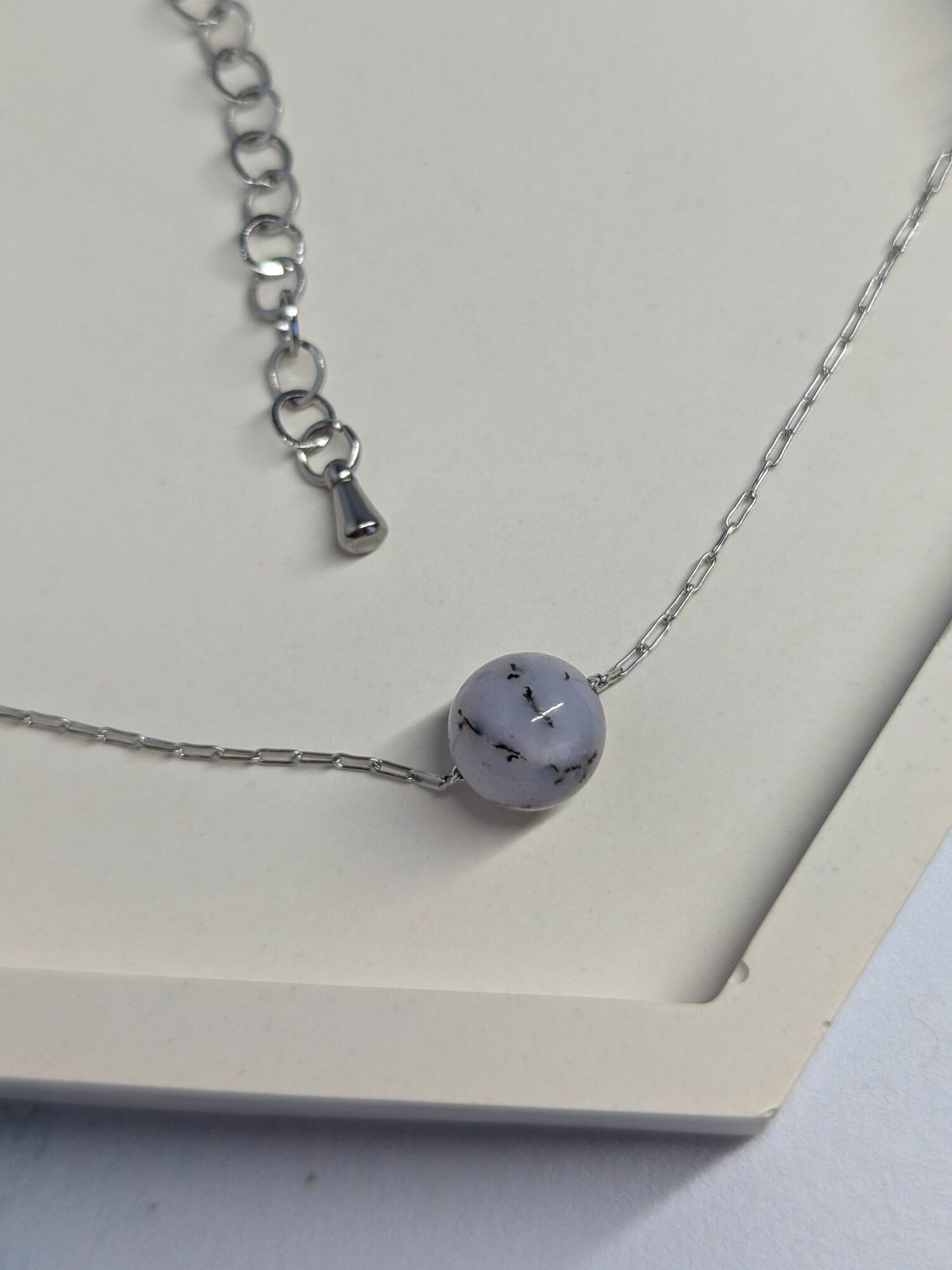 Колье, опал