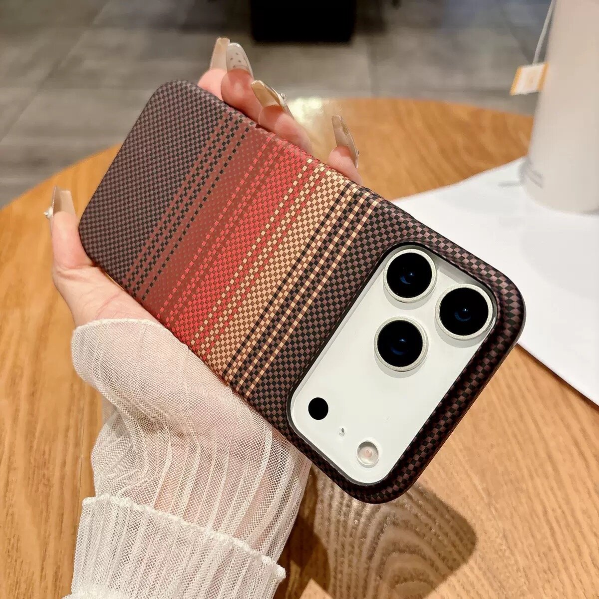 Чехол Kevlar, карбоновый, с магнитом, защита, для iPhone 17/17 Pro/17 Pro Max