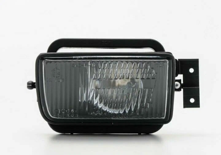 Фара противотуманная SAT передняя правая новая BMW Е34 (1988-1996) арт. ST-444-2002R