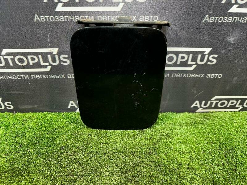 Лючок бензобака