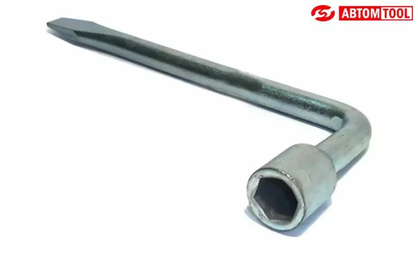 Ключ балонный *17 мм с лопаткой маякавто