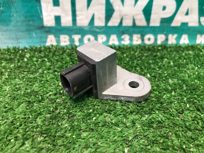 Датчик AIR BAG Nissan Qashqai J10 2006-2013 K8830EG000