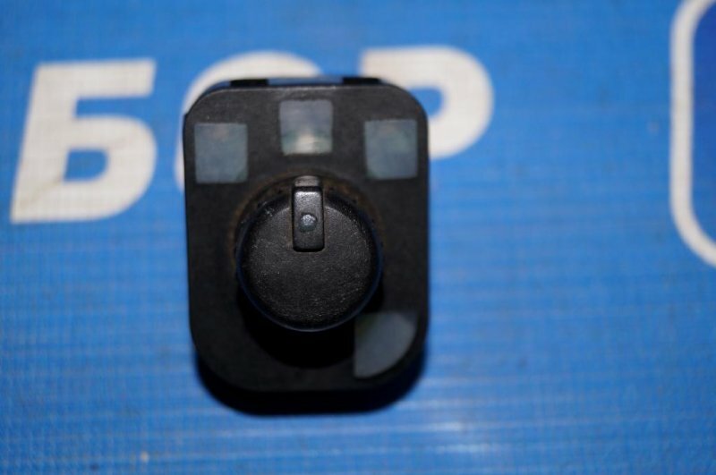 Переключатель регулировки зеркал Lifan Breez 520 1.3 (LF479Q3) 2008 (б/у) L3782100B1