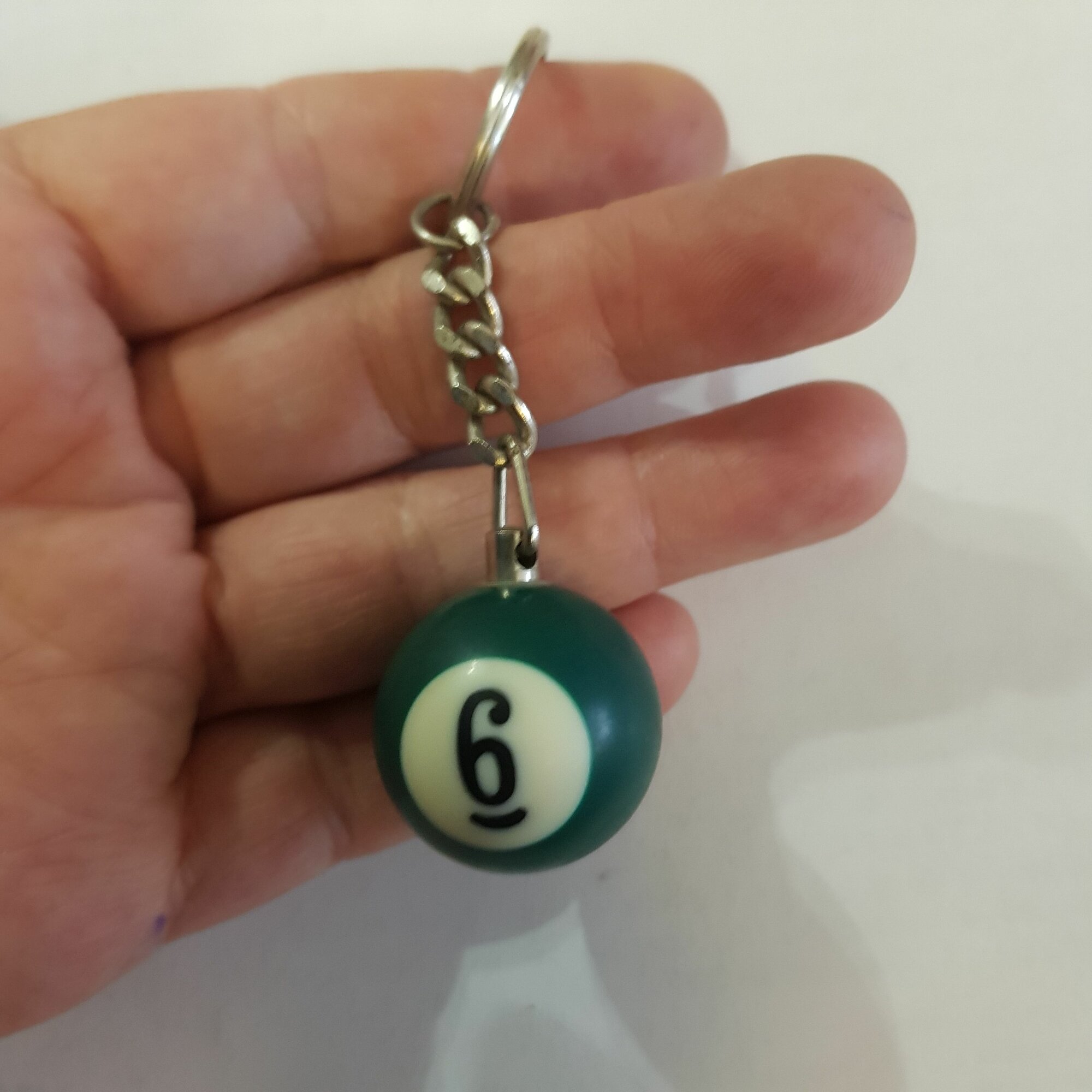 Изделие декоративное Брелок "Бильярдный Шар номер 6" 2,5х2,5см, 4552А