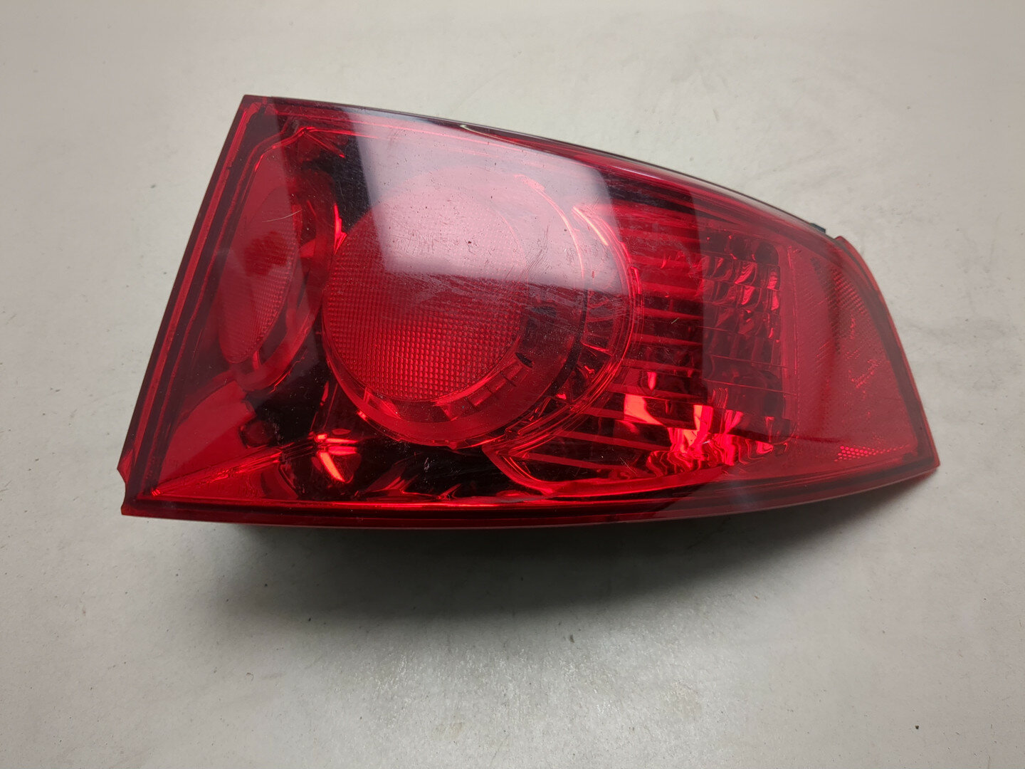 Фонарь (задний) правый Acura RDX Б/У