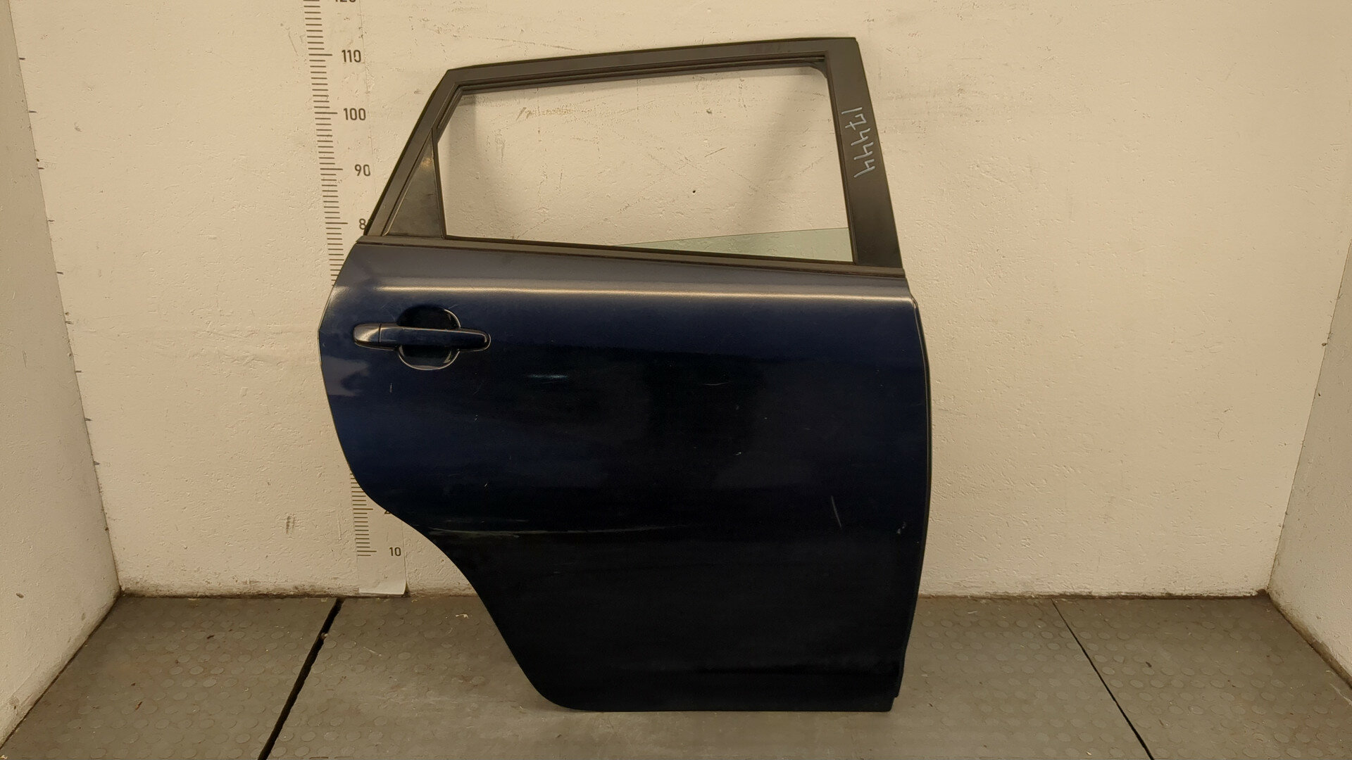 Дверь боковая (легковая) правая задняя Pontiac Vibe 2 Б/У