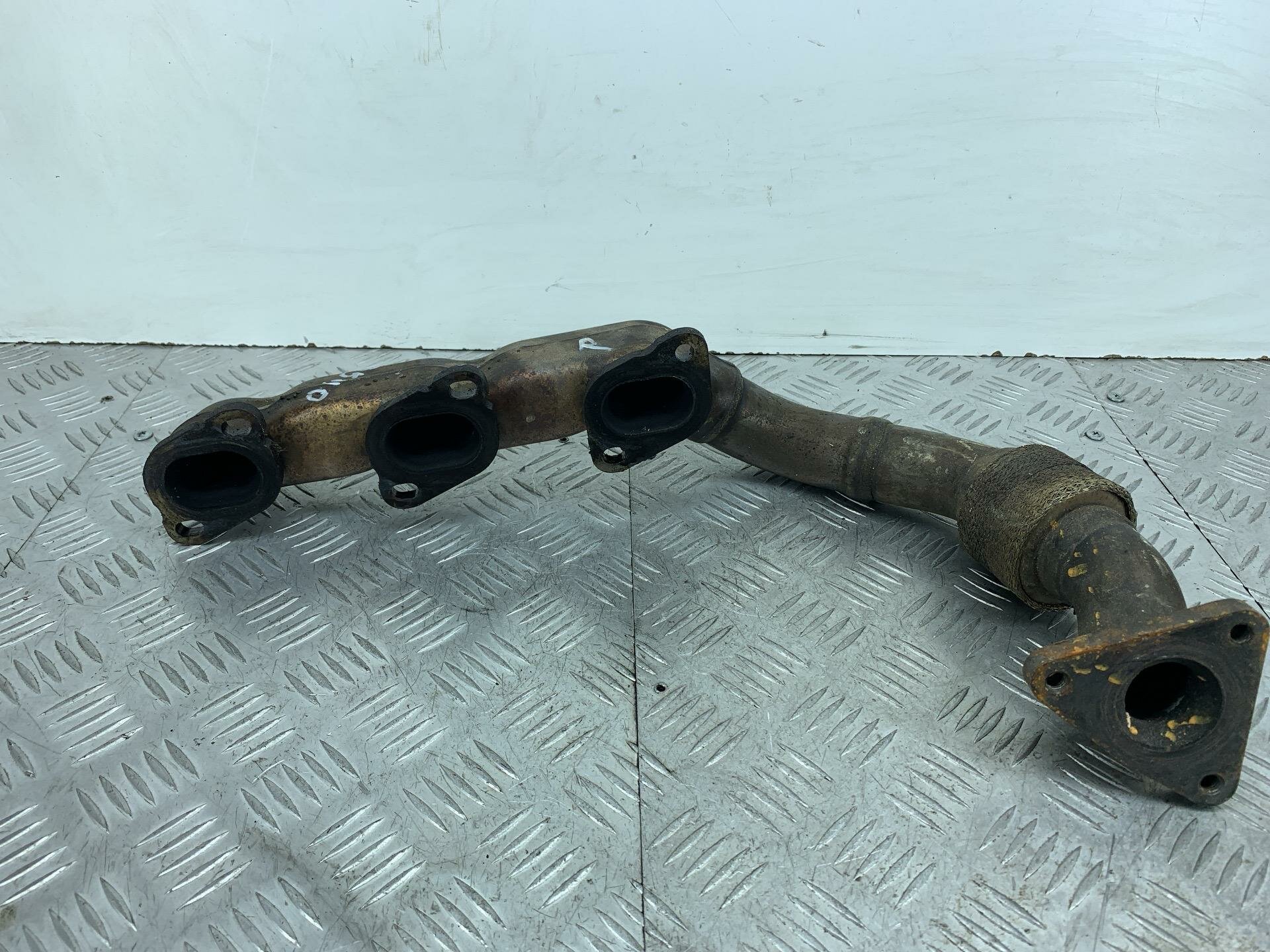 Выпускной коллектор Mercedes-Benz Sprinter W906 рест. W906 2014