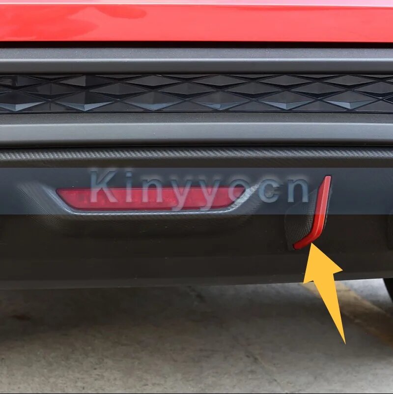 Нижняя накладка заднего бампера для Geely Coolray 2023-2024 гг. Red Trim