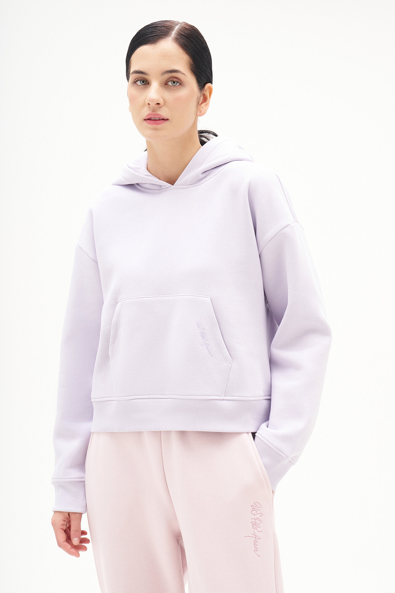 Толстовка спортивная