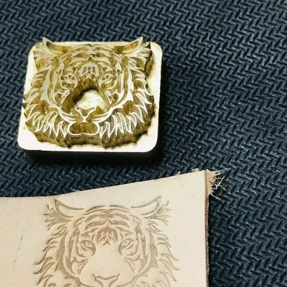 Латунное клише для тиснения кожи / Голова тигра