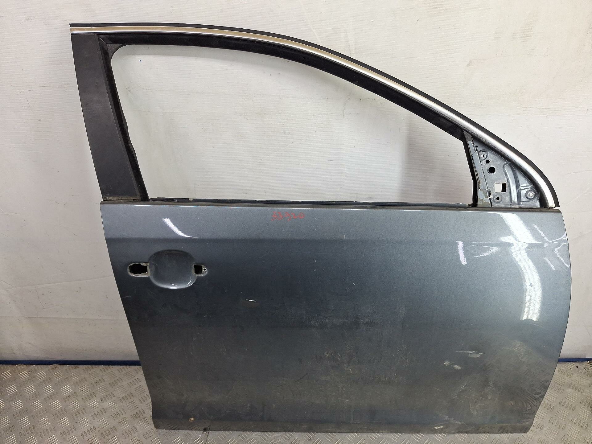 Дверь передняя правая Volkswagen Golf 5 2007