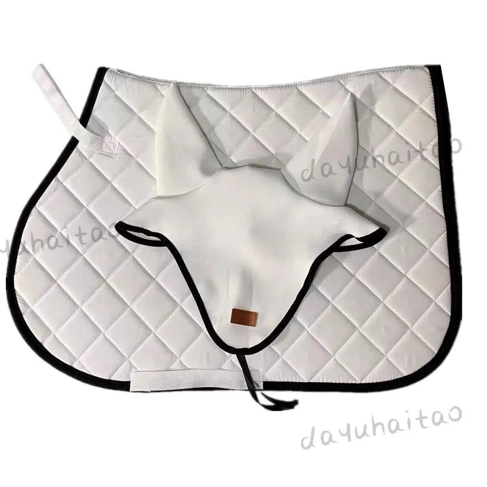 Вальтрап и ушки чепчика Комплект