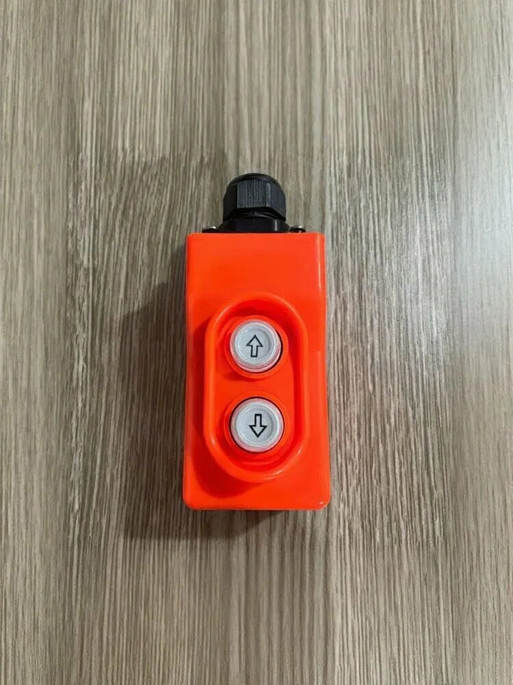 Крановый прямозапускной переключатель 380В. Кнопки вверх/вниз для управления электроблоком