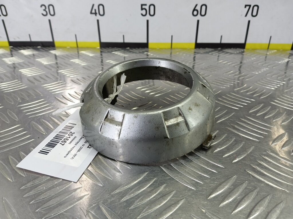 Накладка бампера переднего Б/У для MITSUBISHI L200 IV (2006—2014) 6400A965