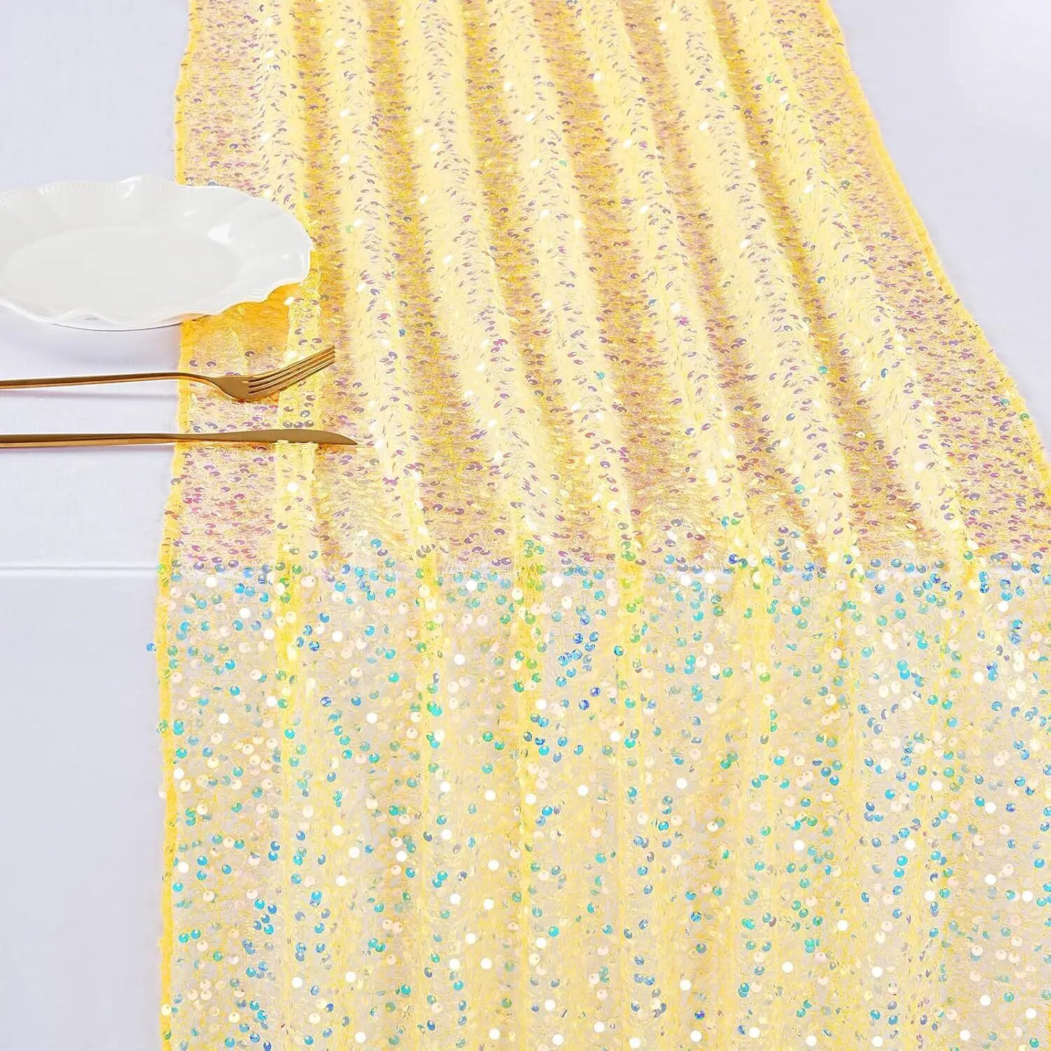 Скатерть-дорожка радужная блестящая Светло-желтый, 30x275cm, Champagne