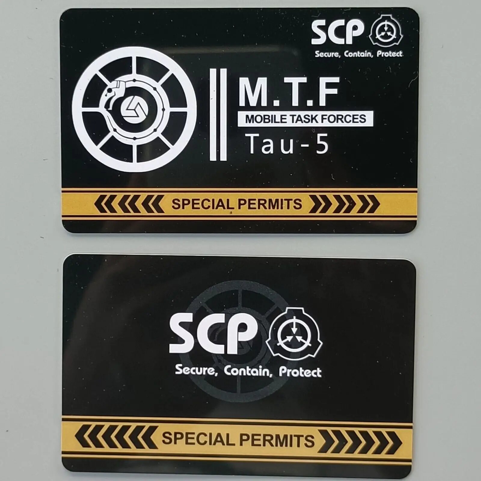 Косплей-карта SCP Foundation Tau-5 M.T.F