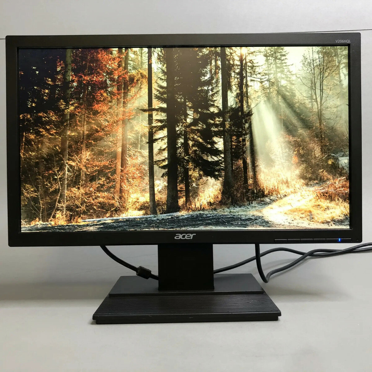 19.5" Монитор Acer V206HQLAb, 1600x900, TN+film, черный