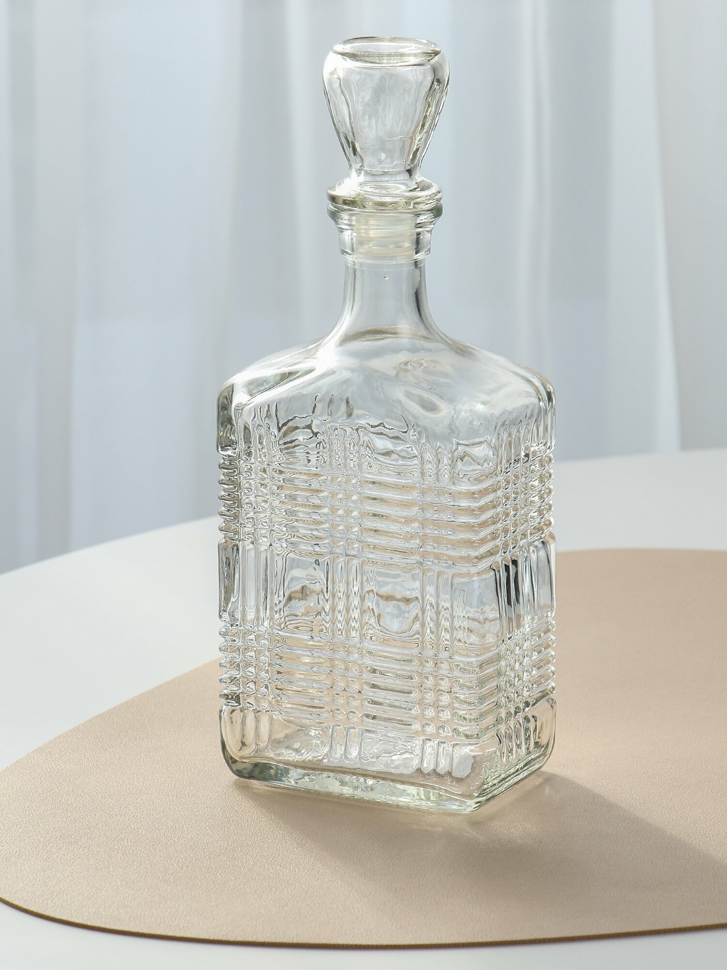 Графин стеклянный Декостек Скотч 0.5 л для крепких напитков, виски и водки, серый, артикул 1164