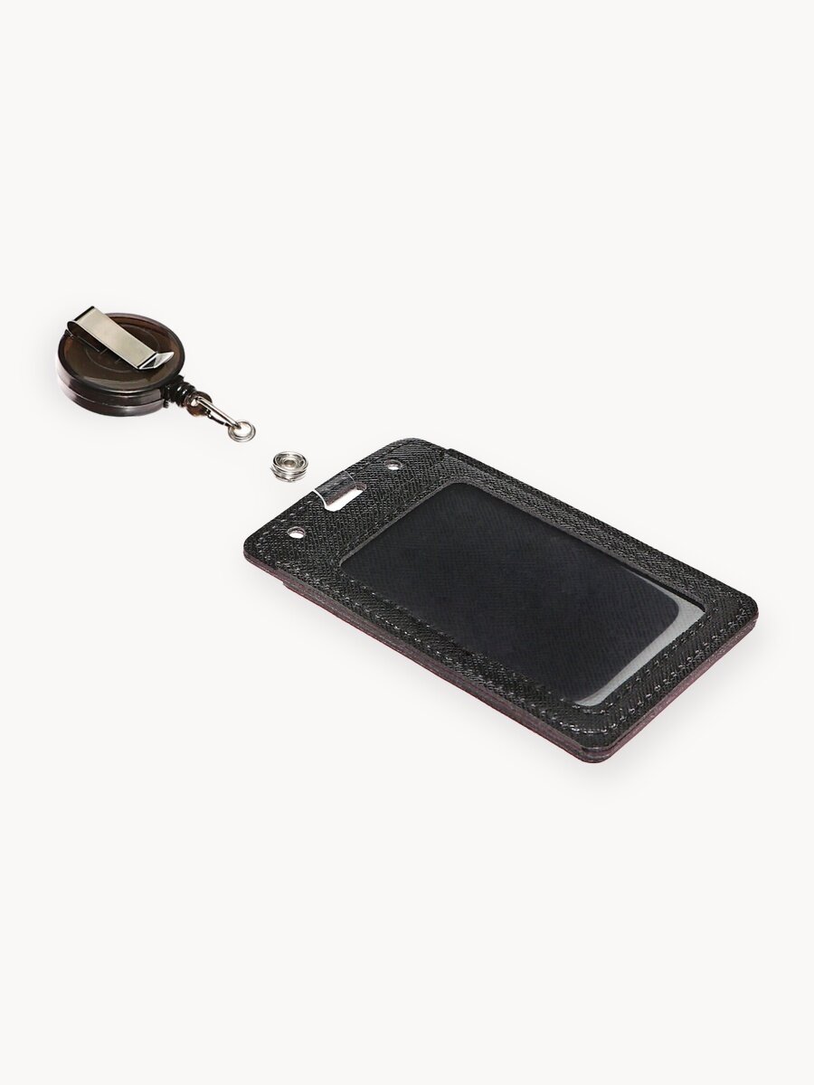 Бейдж-карман вертикальный кожзам, внешний 110x68мм, внутренний 85x54мм, рулетка 60см, чёрный.