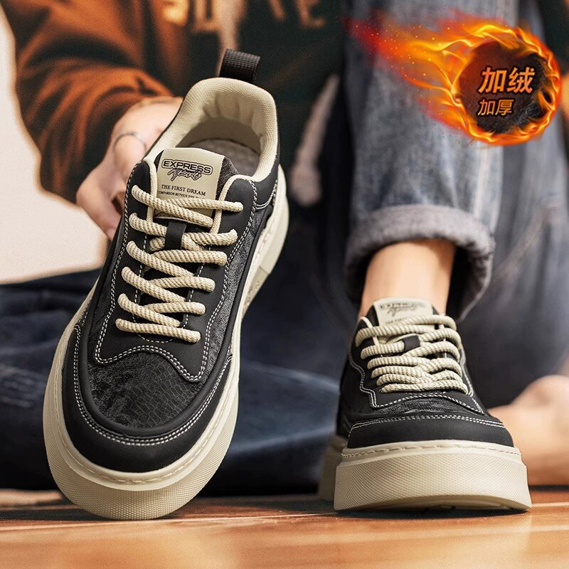 MOOCIE Популярная мужская обувь среди знаменитостей, лето 2025, новый стиль, модные повседневные кроссовки, мужская спортивная обувь на толстой подошве, увеличивающая рост, универсальная модная обувь, а также бархатные кроссовки.