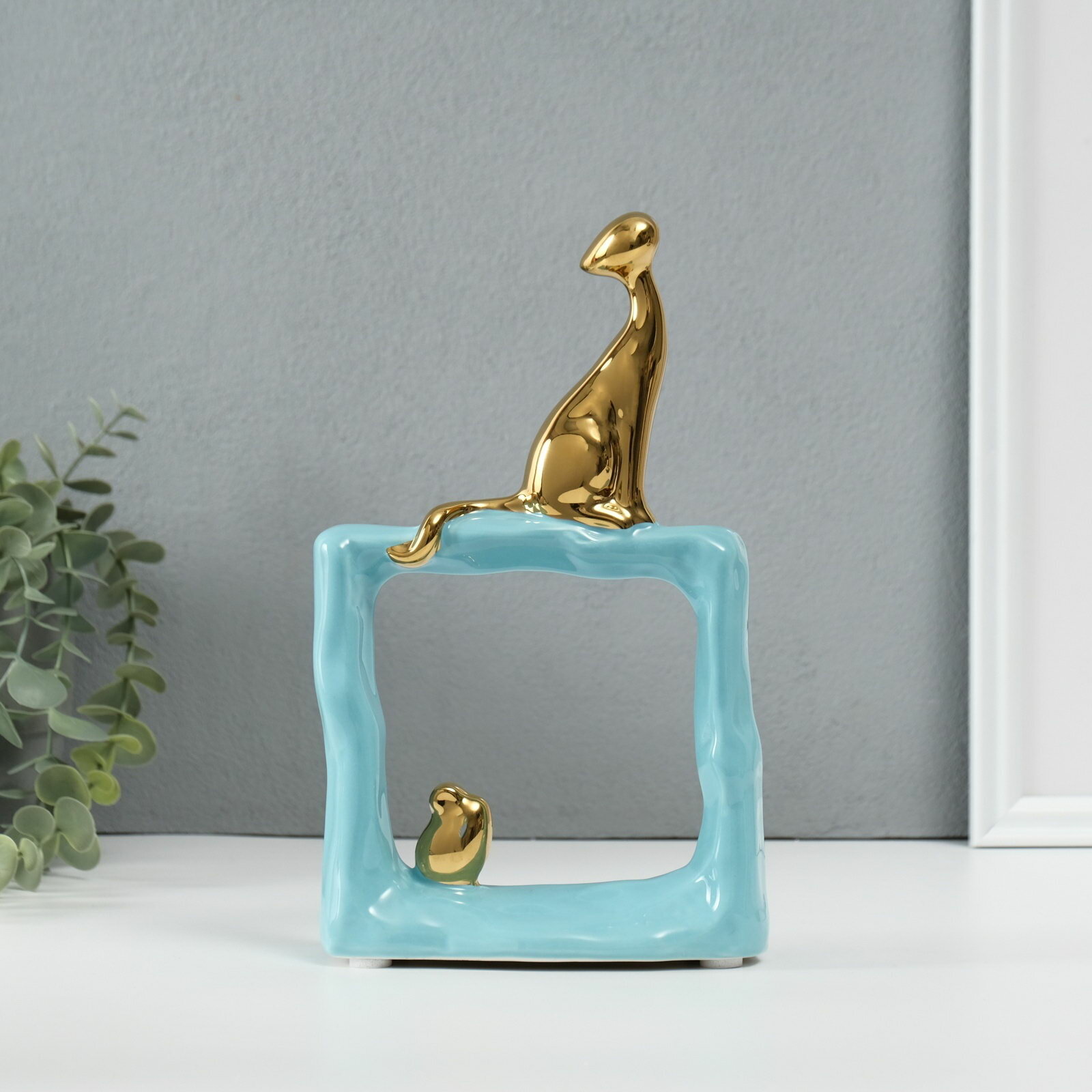 Фигурка керамика "Кошки-мышки. Квадрат", голубой с золотом, 5.2x13.5x23 см