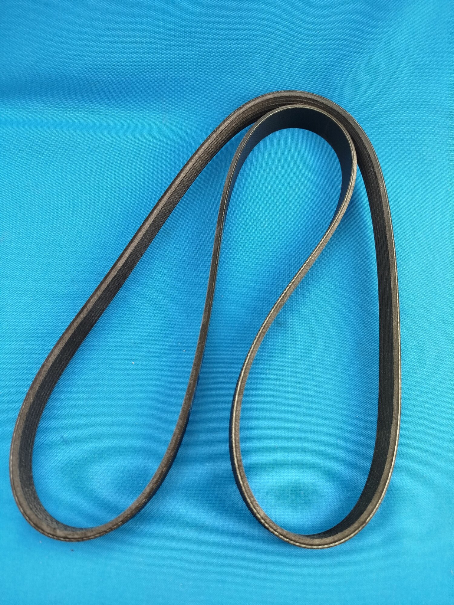 Ремень генератора "LECAR" 6PK1453 для автомобилей Opel Astra J 09->, Skoda Fabia 06->, VW Polo 05->