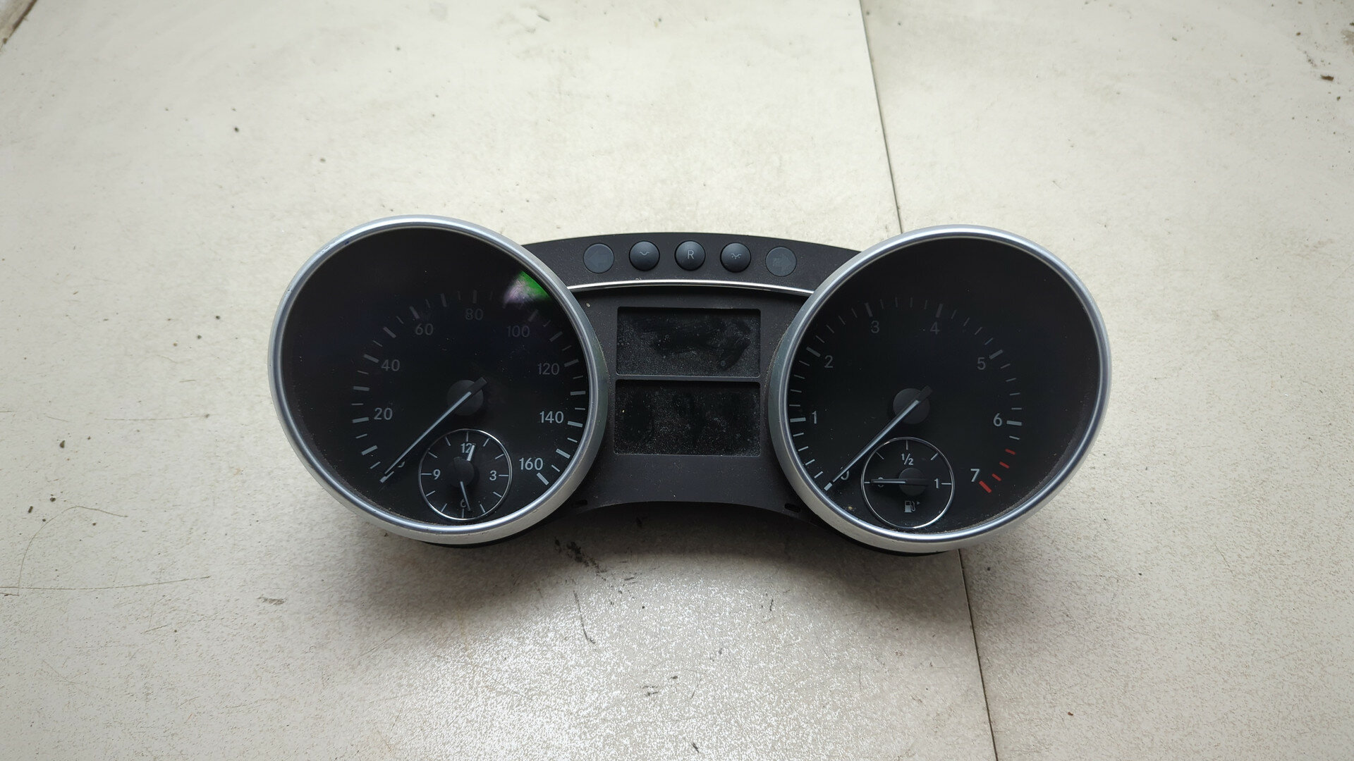 Приборная панель Mercedes GL X164 Б/У