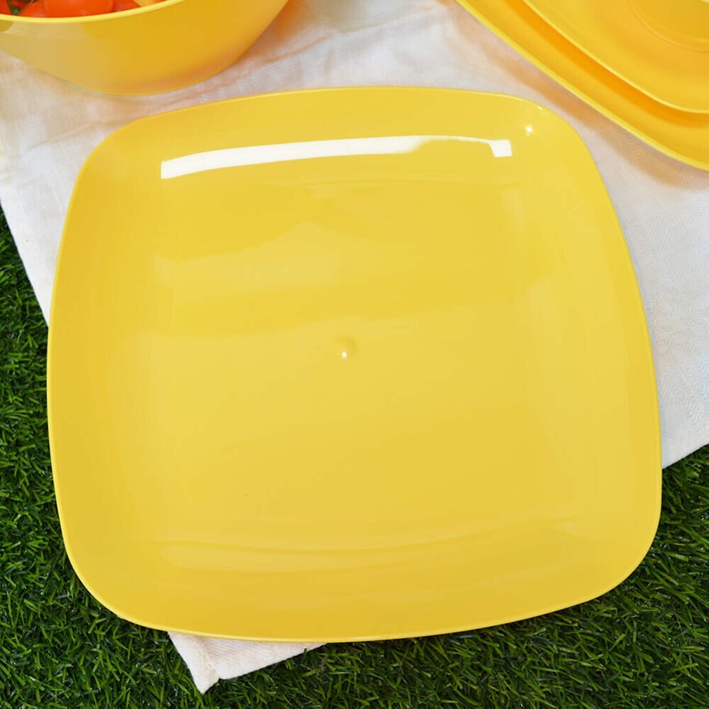 Тарелка квадратная 24см, ярко‑желтый цвет, пластик, глянцевая поверхность, удобный сервирующий размер