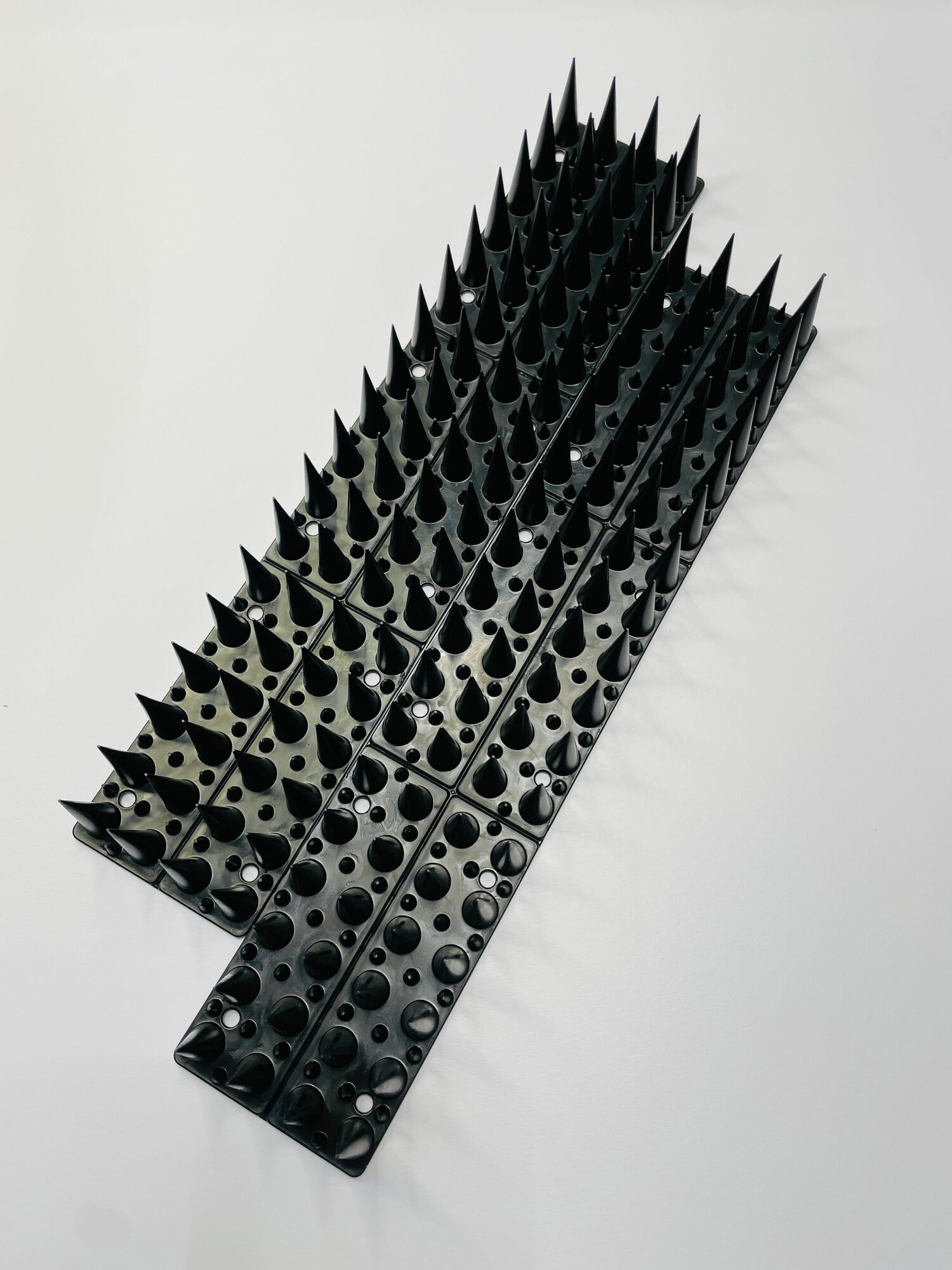 2 шт. Отпугиватель голубей на балконе защита на подоконник, антиприсадочные шипы от птиц, шипы противоприсадные