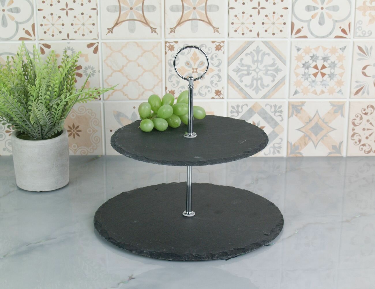 Этажерка для пирожных, фруктов, канапе магия камня двухъярусная, сланец, 25х23 см, Koopman International 210000060