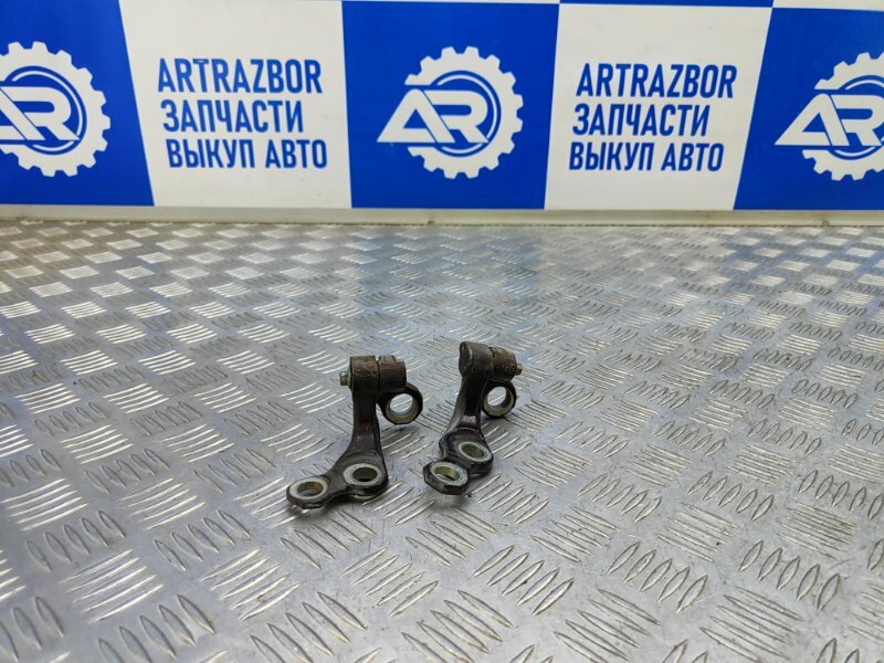 Б/У Петля двери задней правой Ford Focus 2 / Форд Фокус 2 1.8 QQDB 125 Л.С. хэтчбек 2008