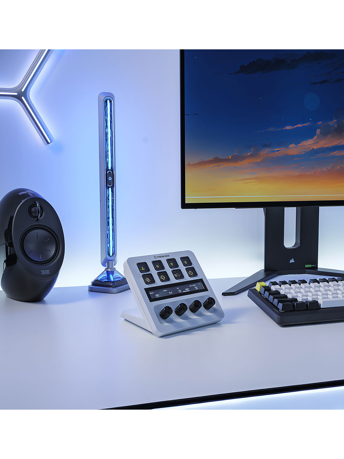 Контроллер Elgato Stream Deck+ (White) для стриминга и продакшена — фото 1