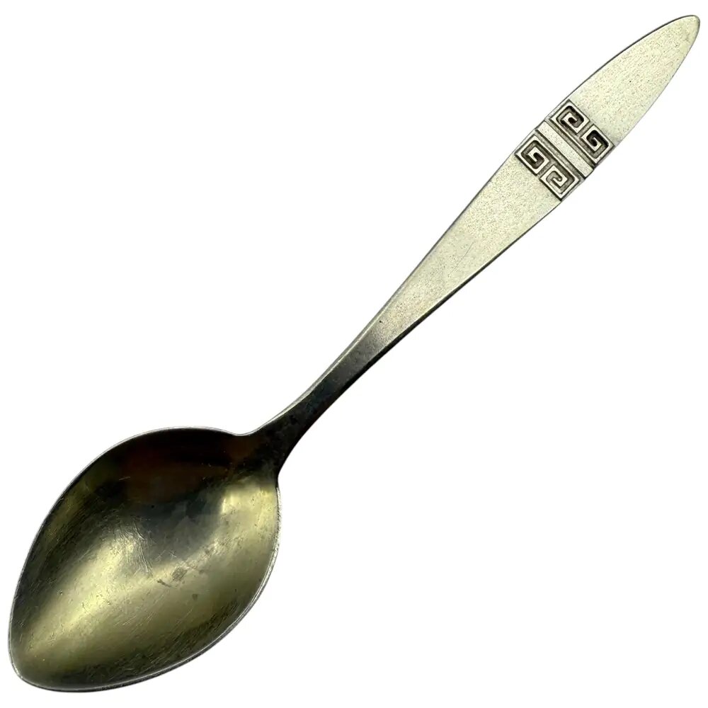 Ложка кофейная "Меандр", 10.5 см, серебро 0.916, 1970 г. Таллинская ювелирная фабрика (0TJ), СССР