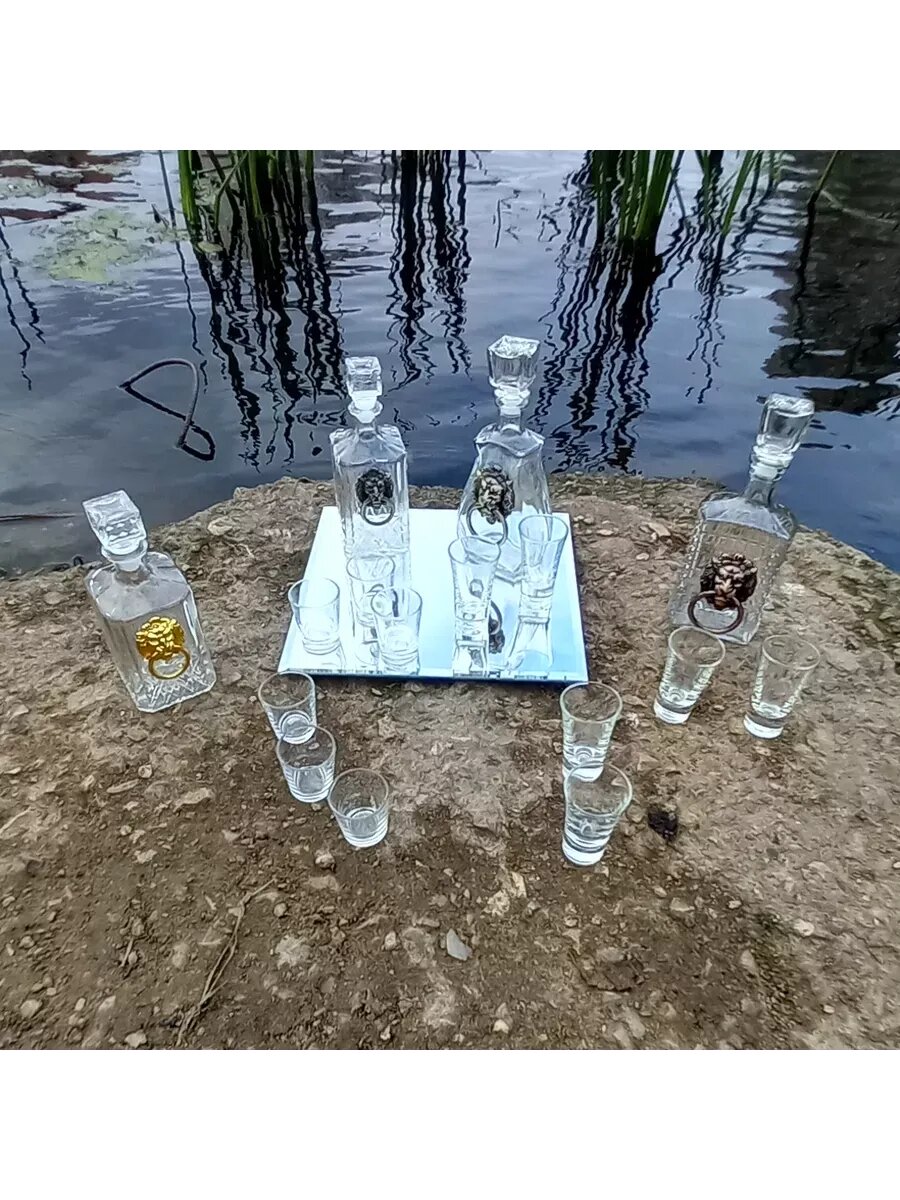 Графин граненый большой Лев 500мл+ 2 стопки 50мл