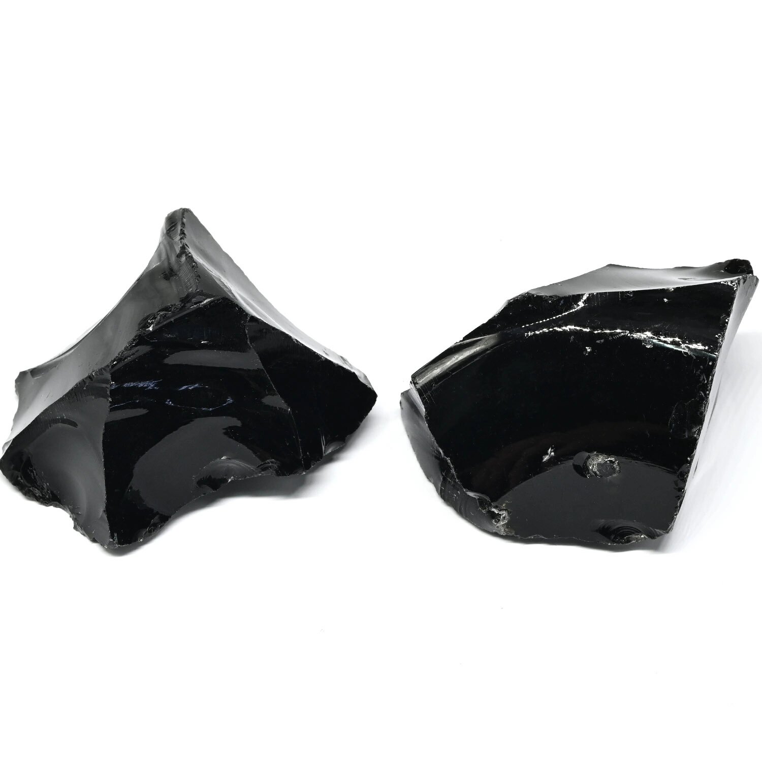 Минерал обсидиан черный необработанный 60*40*33мм .