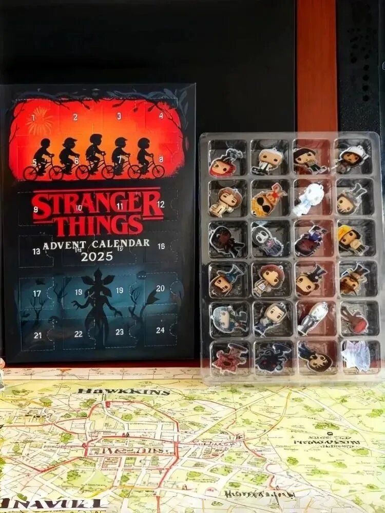 Адвент-календарь Stranger Things 2025 - календарь с сюрпризами для фанатов сериала — фото 1