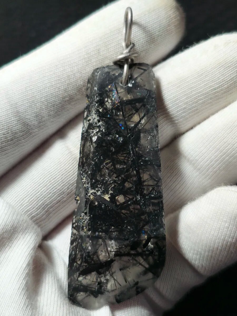 Подвеска, турмалин