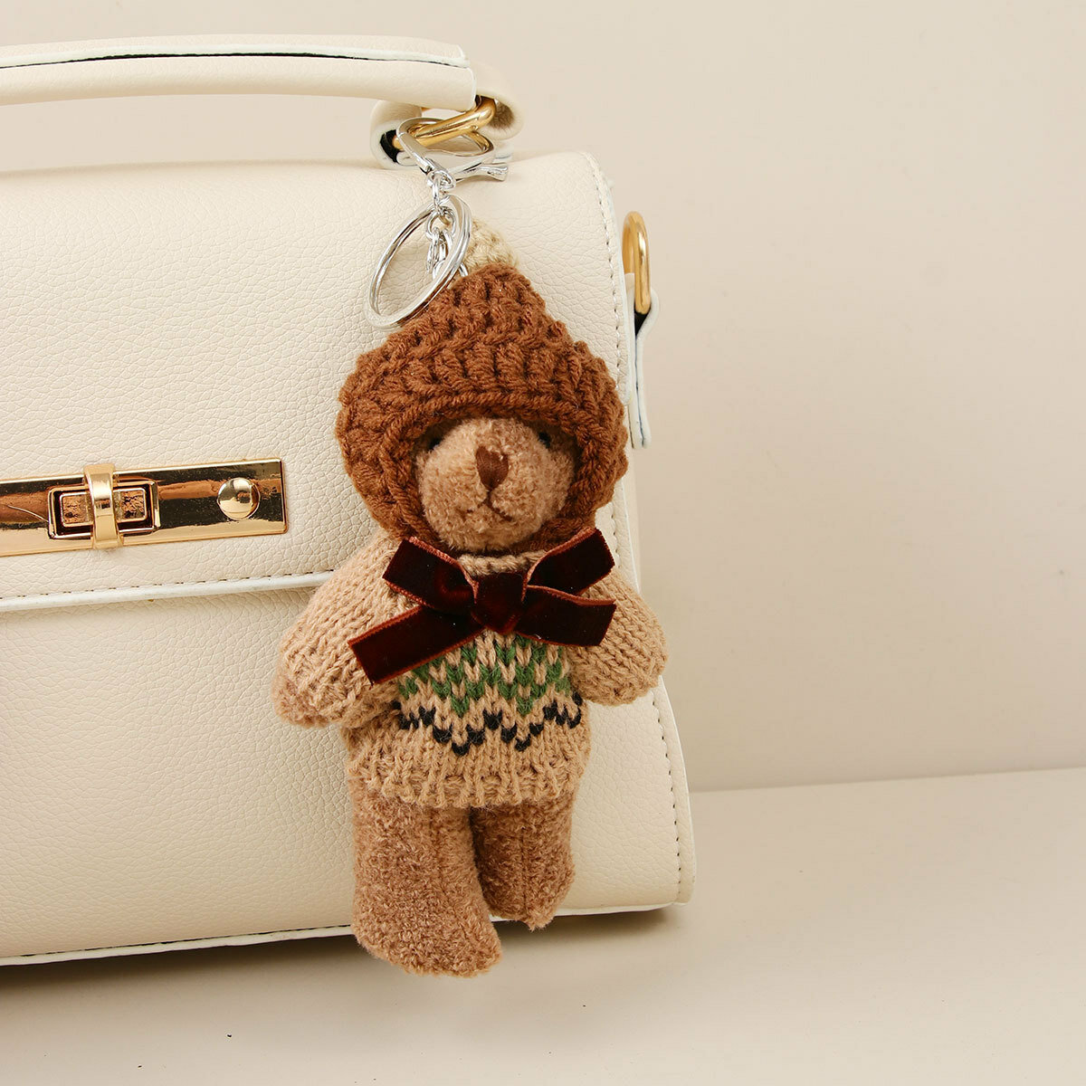 Вязаная шапка из пряжи из Южной Кореи, подвеска в виде медведя, брелок, милый мультяшный подвес для сумки, подарок для пары
