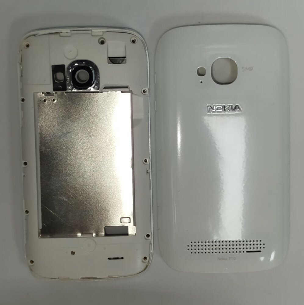 Корпус для Nokia 710 Lumia (белый)