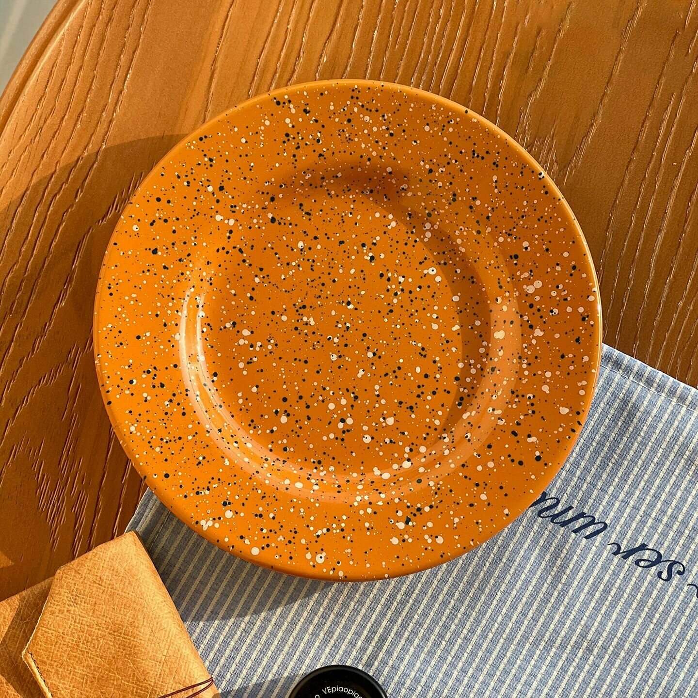 Керамическая круглая тарелка для завтрака с цветными брызгами чернил, тарелка для хлеба, торта, десерта, домашняя тарелка для бранча, уникальная посуда