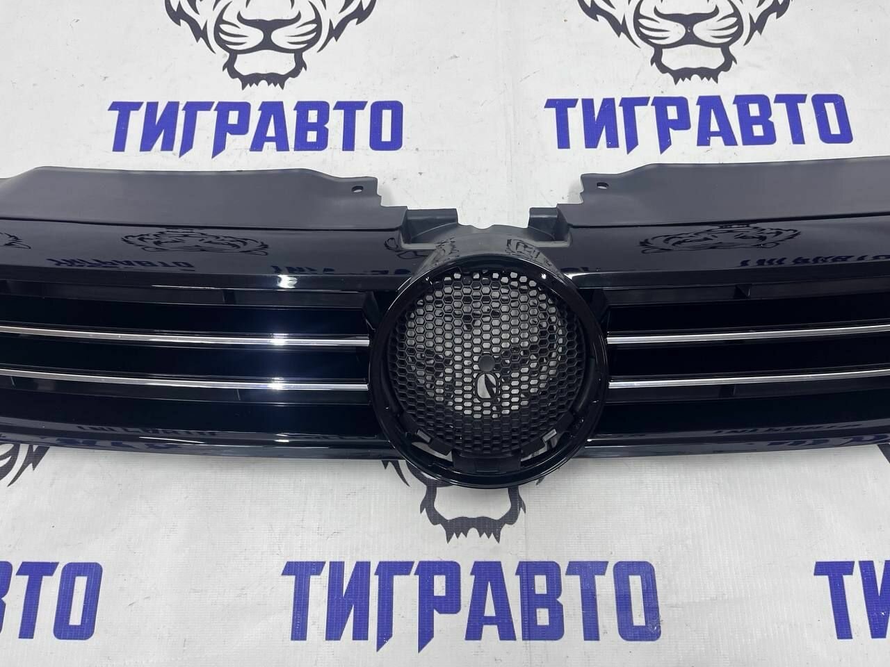 Решетка радиатора — фото 1